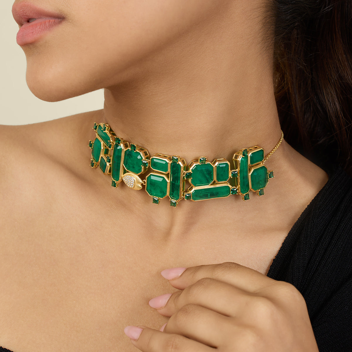9 Types of Chokers For Every Style Enthusiast